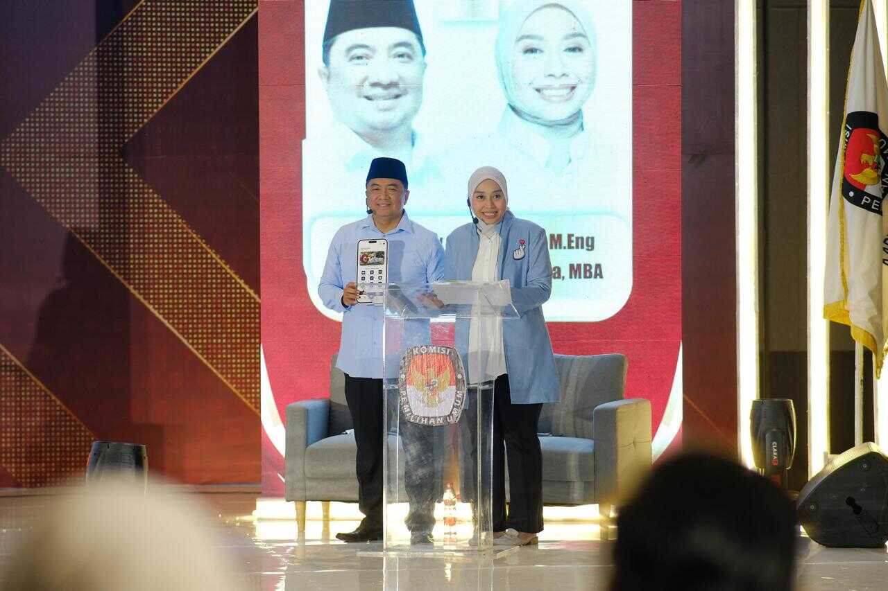 Syakur-Putri Luncurkan Aplikasi Garut Hebat, Solusi Tiap Masalah Dalam ...