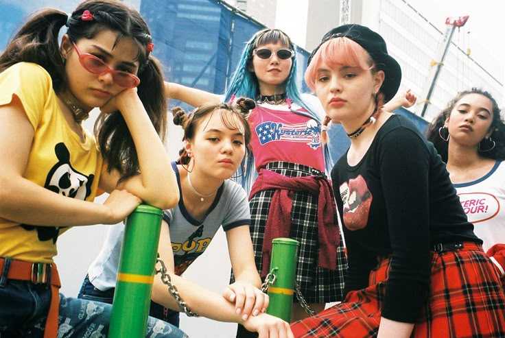 Ekspresikan Diri Tanpa Batas: Membedah Ragam Gaya Fashion Ala Gen Z ...
