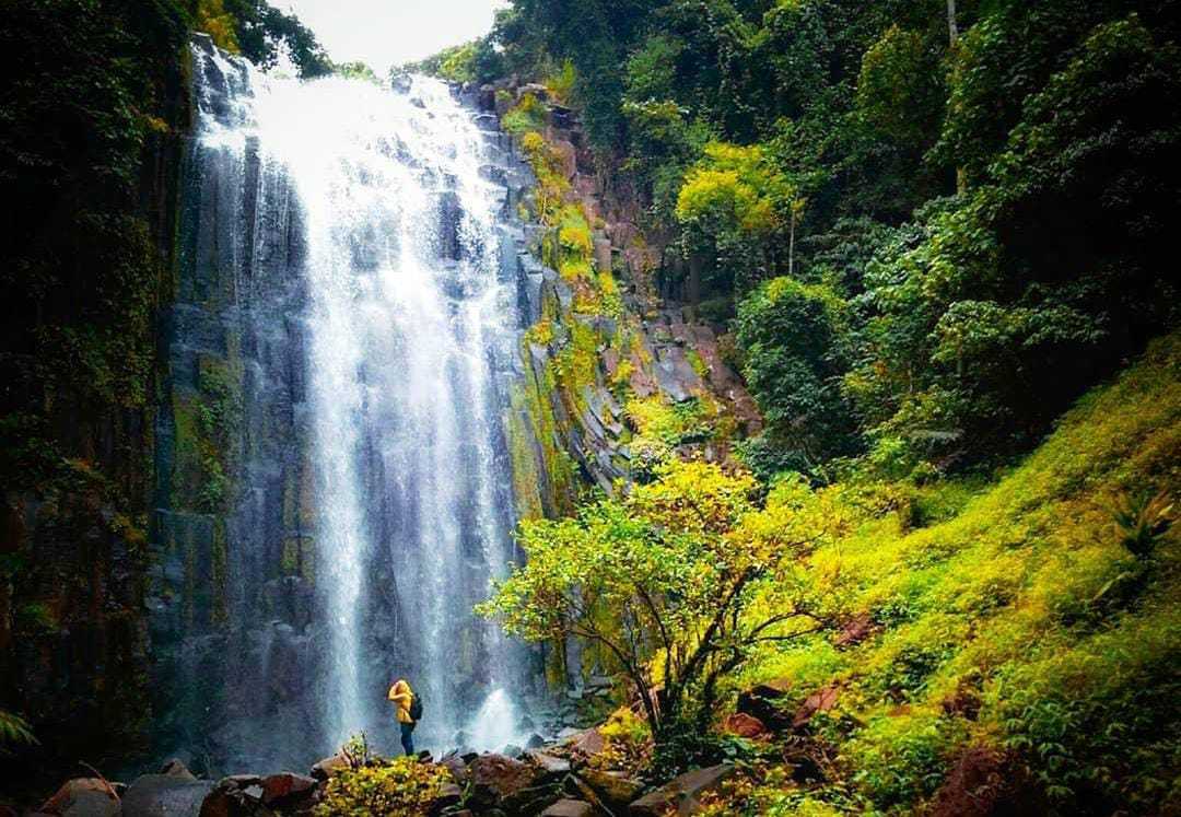 Pesona Curug Batu Nyusun Garut: Bak Surga Tersembunyi yang Menyimpan ...