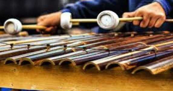 10 Tembang Sunda Terfavorit dan Maknanya | Infogarut.id